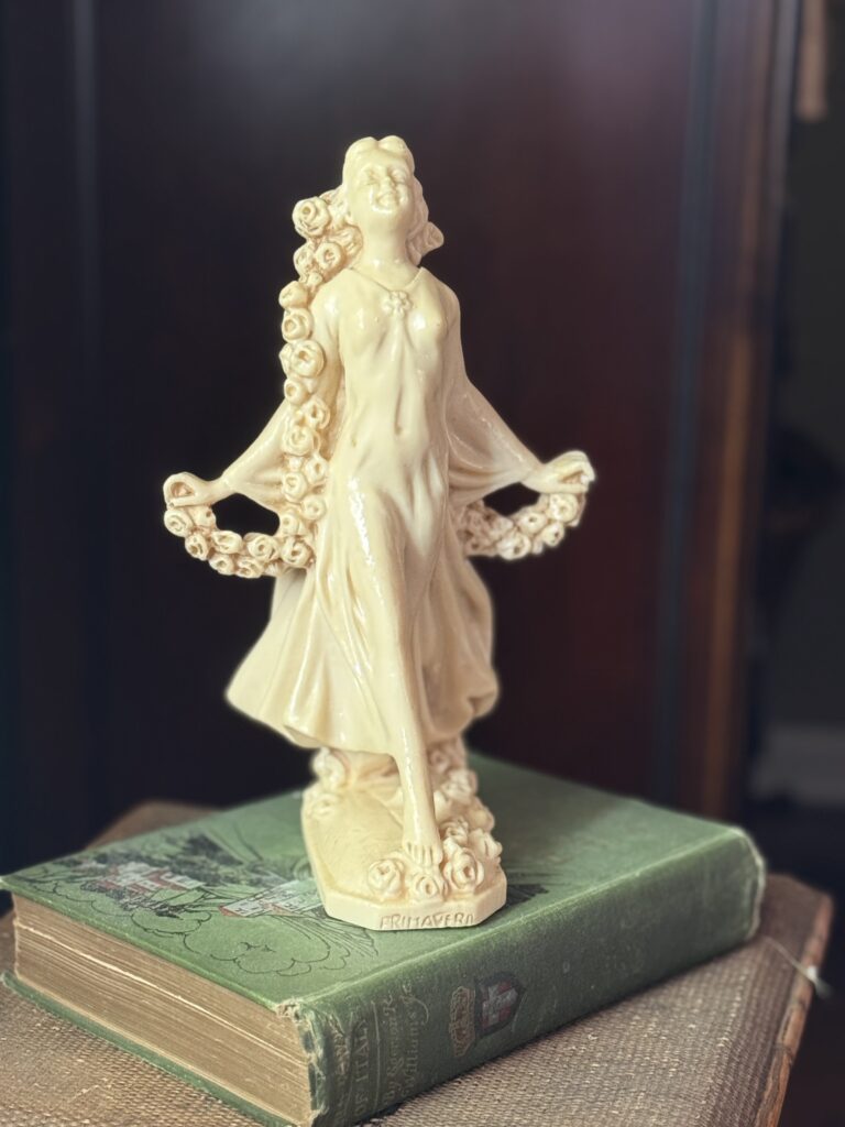 Goddess Statue | Vintage Keepers